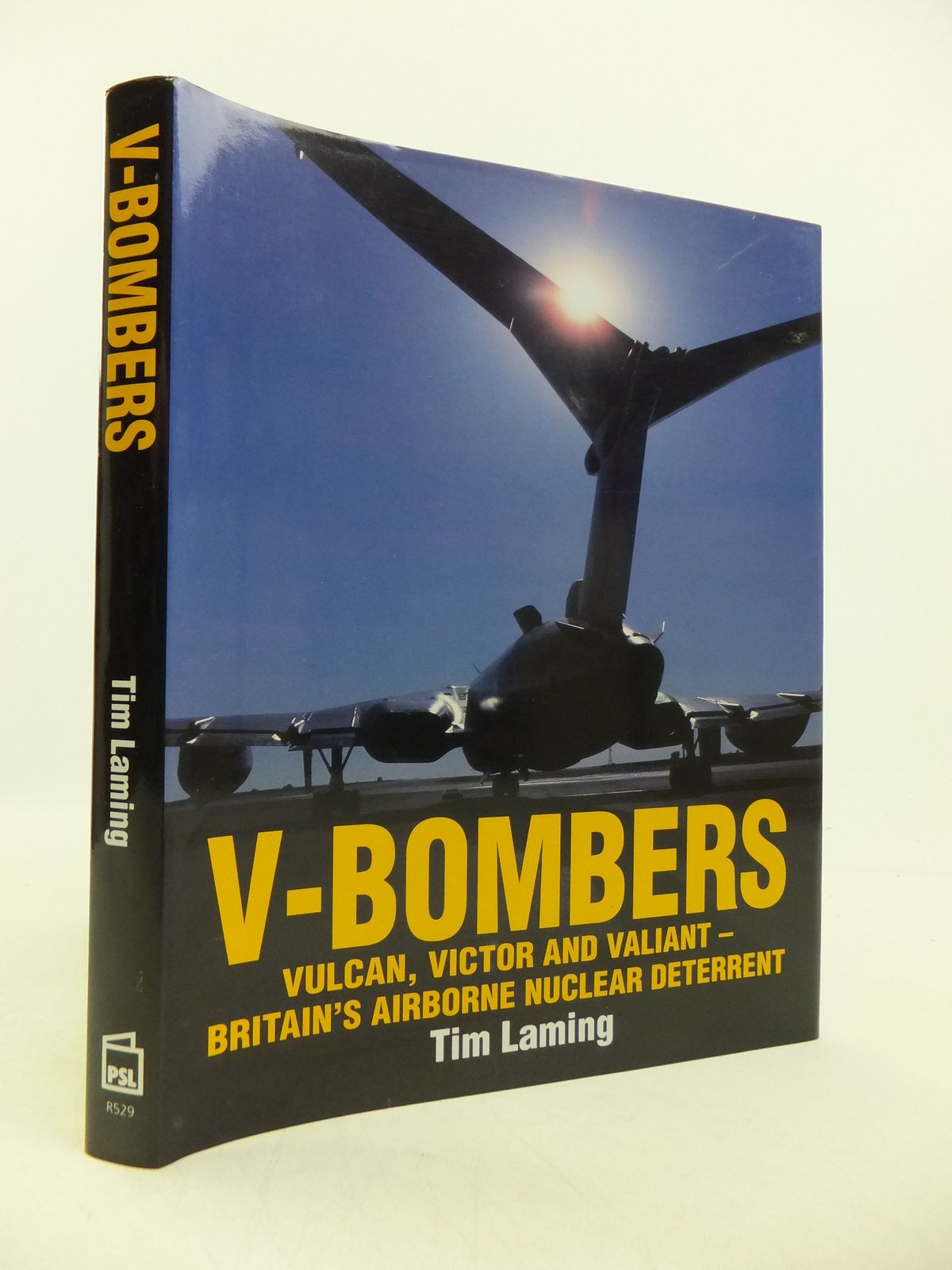 V-Bombers. Vulcan, Victor and Valiant. Britain's airborne nuclear ...